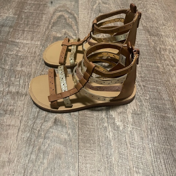 OshKosh B'gosh | Shoes | Osh Kosh Brown Strappy Sandals | Poshmark